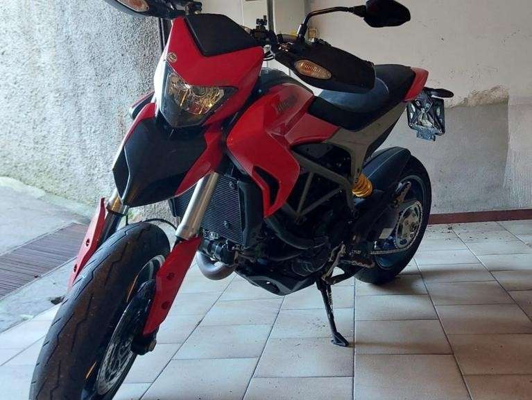 Ducati Hyperstrada