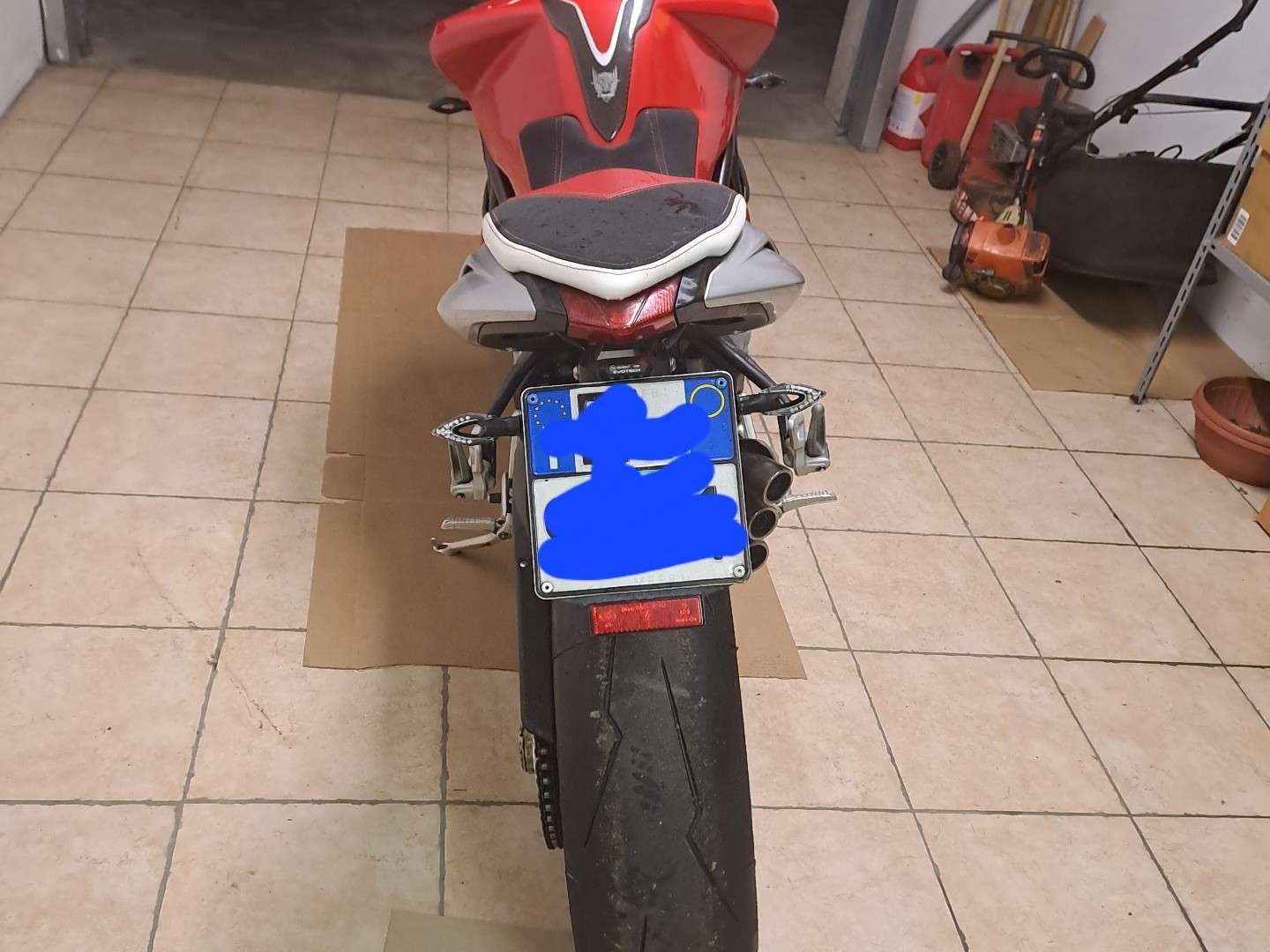 MV Agusta Brutale 675