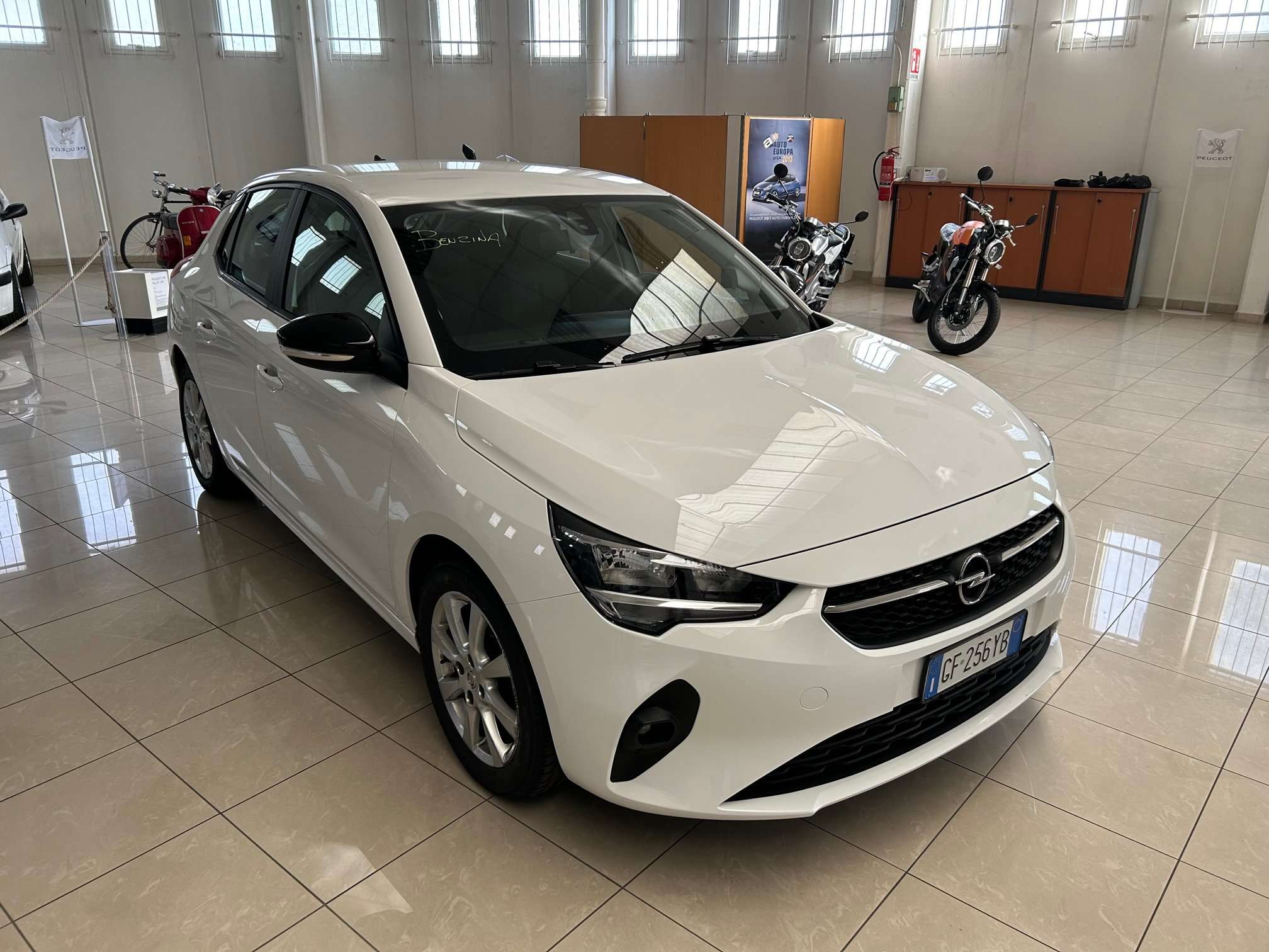 Opel CorsaCorsa 1.2 s