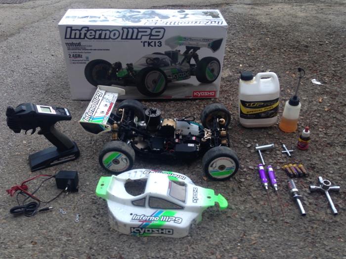 MACCHINA BUGGY A SCOPPIO SCALA 1:18 KYOSHO MP9 TKI3