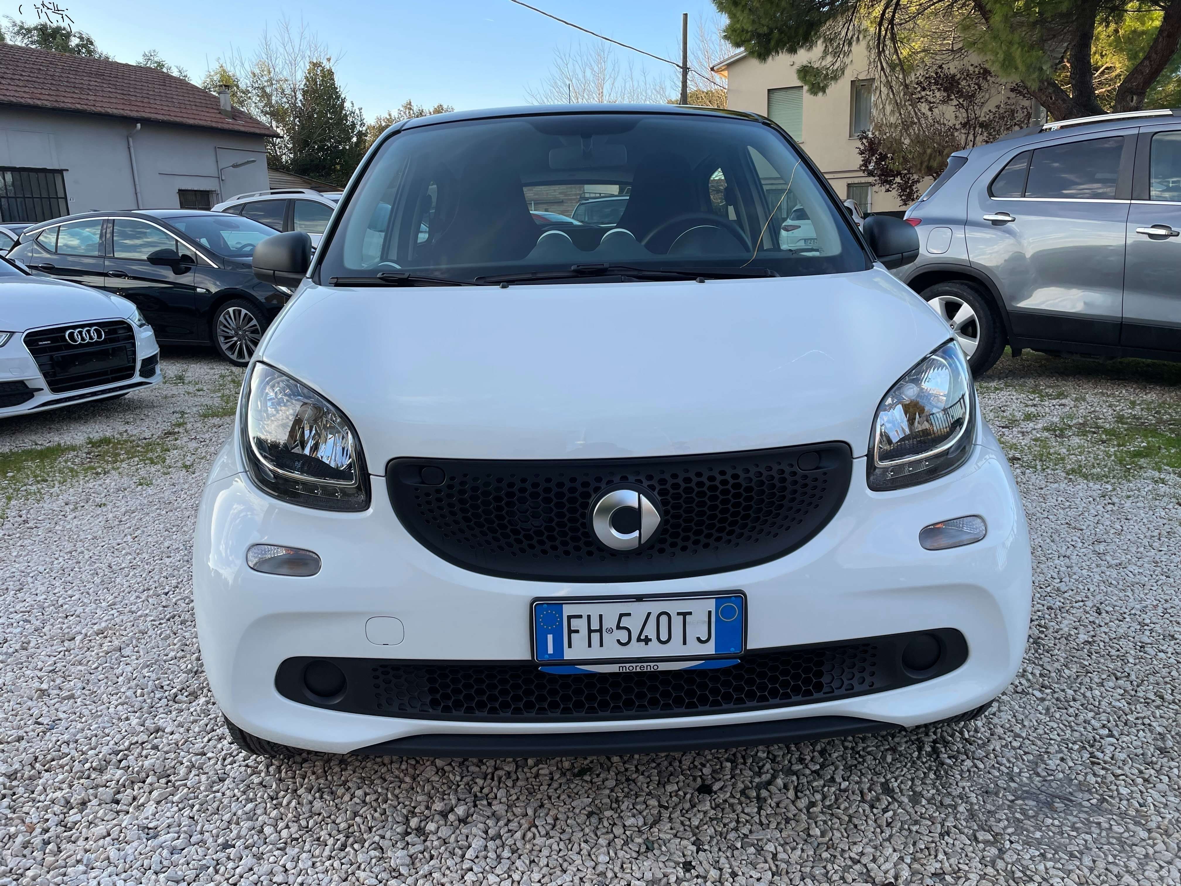 smart forFourForfour 1.0 Black Passion 61cv