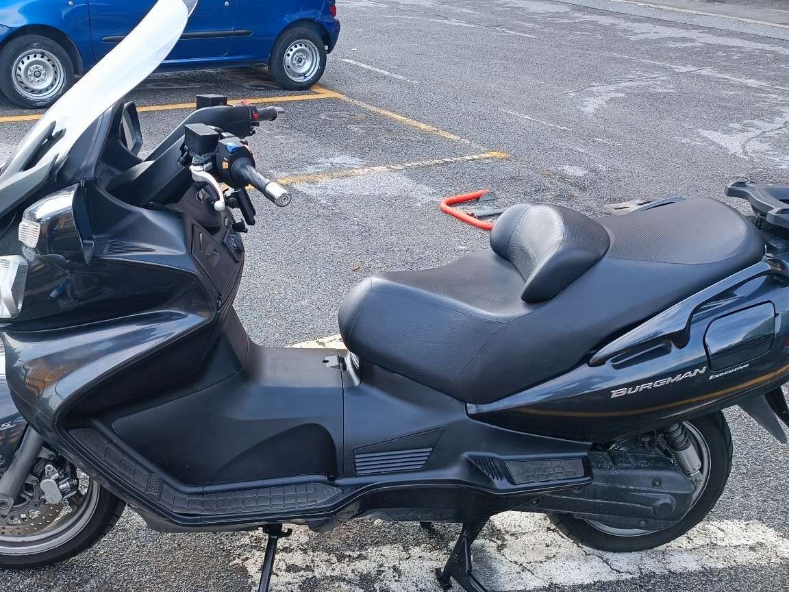 Suzuki Burgman 650executive abs