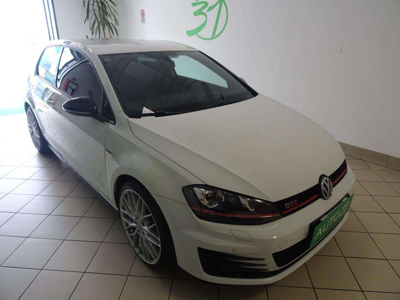 Volkswagen Golf GTI3 porte