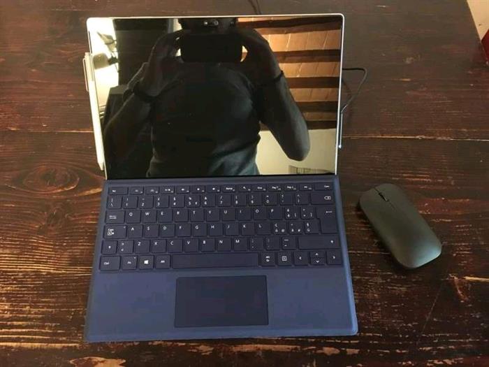 SURFACE PRO 4 I5 8 GB 256 GB