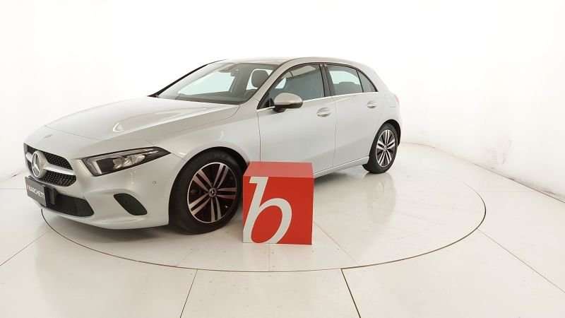 Mercedes-Benz A 180(W177) A 180 D AUTOMATIC SPORT