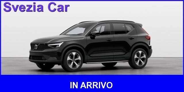 Volvo XC40B3 PLUS DARK AUTOMATICO