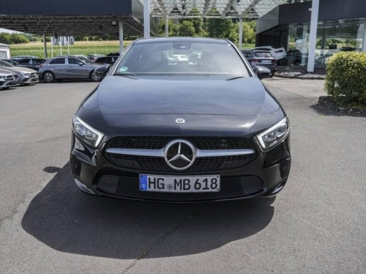 MERCEDES Classe A (V177) A 180 d Automatic 4p. Sport