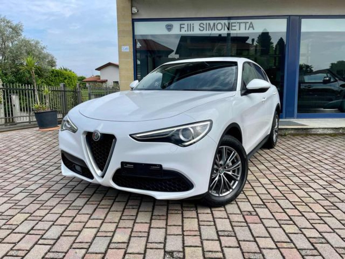 ALFA ROMEO Stelvio Stelvio 2.0 Turbo 200 CV AT8 Q4 Super