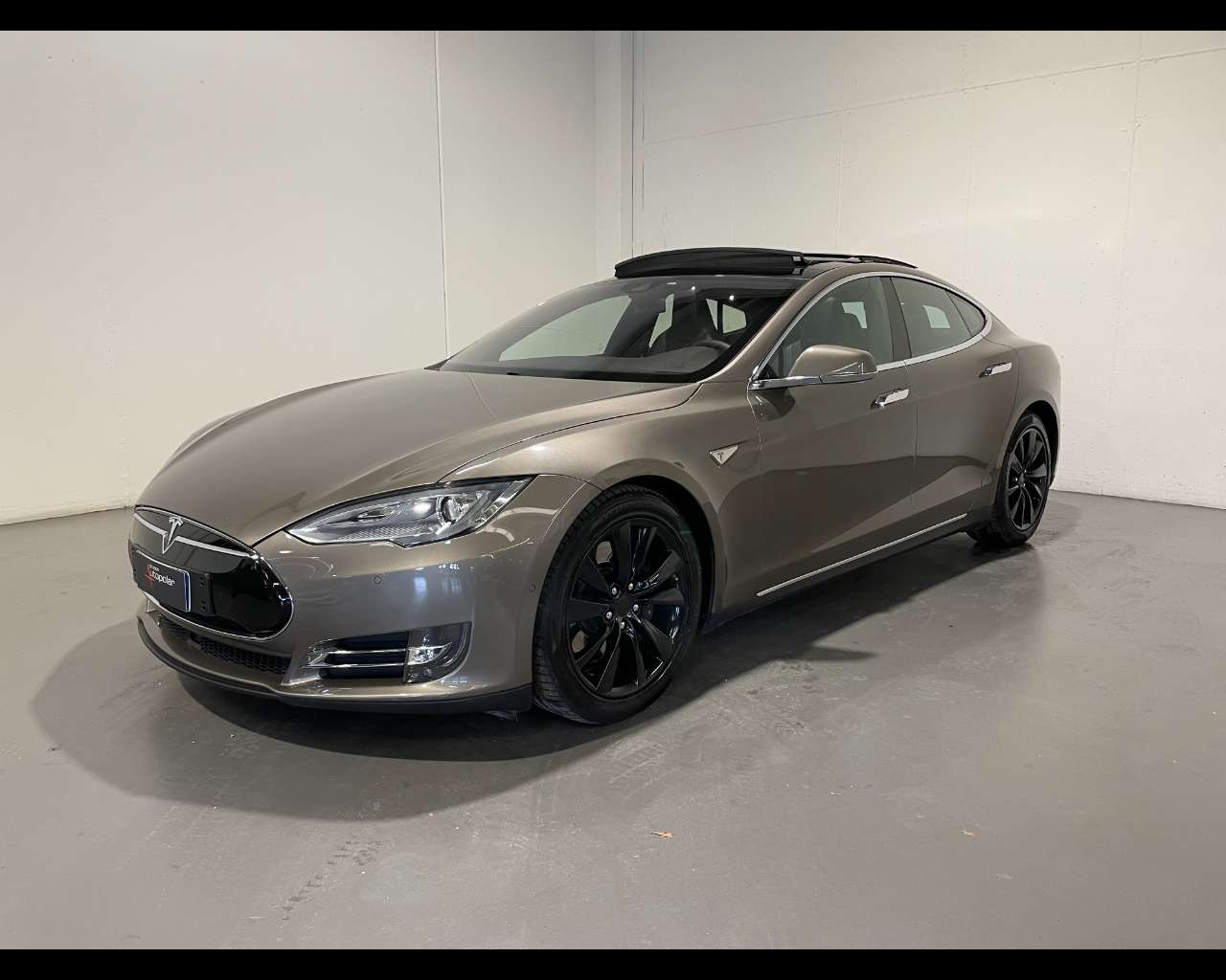 Tesla Model S90