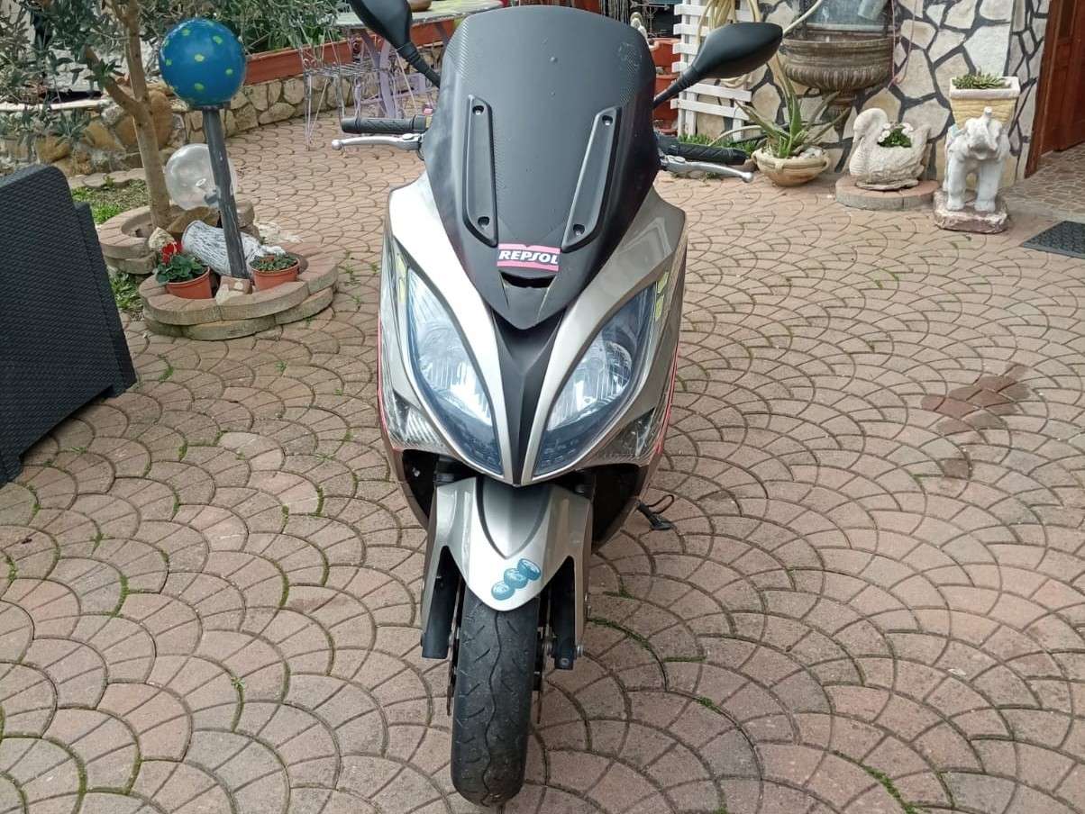 Kymco Xciting 300i