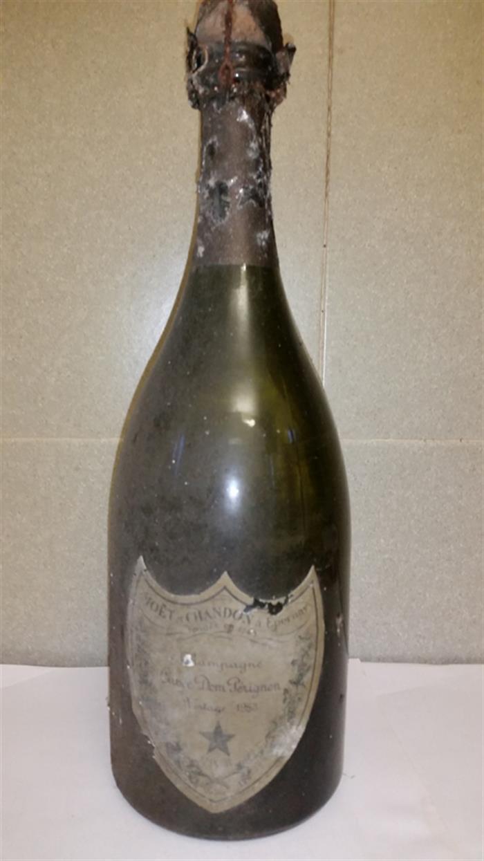 MOET E CHANDON CHAMPAGNE CUVEE DOM PERIGNON EPERNAY VINTAGE 1983