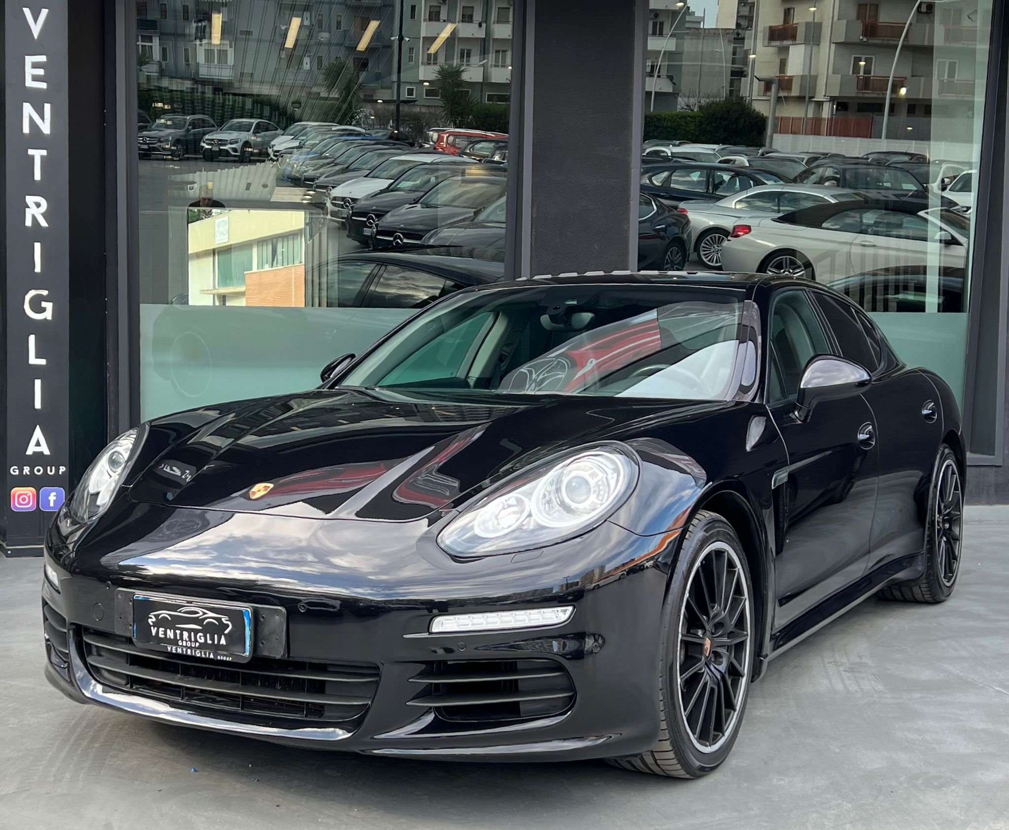 Porsche Panamera3.0 300cv E6