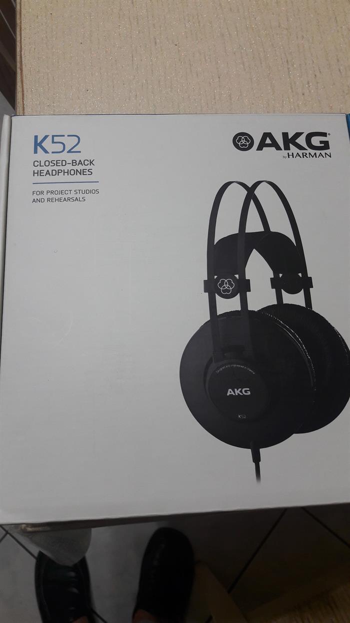 CUFFIE AKG K52