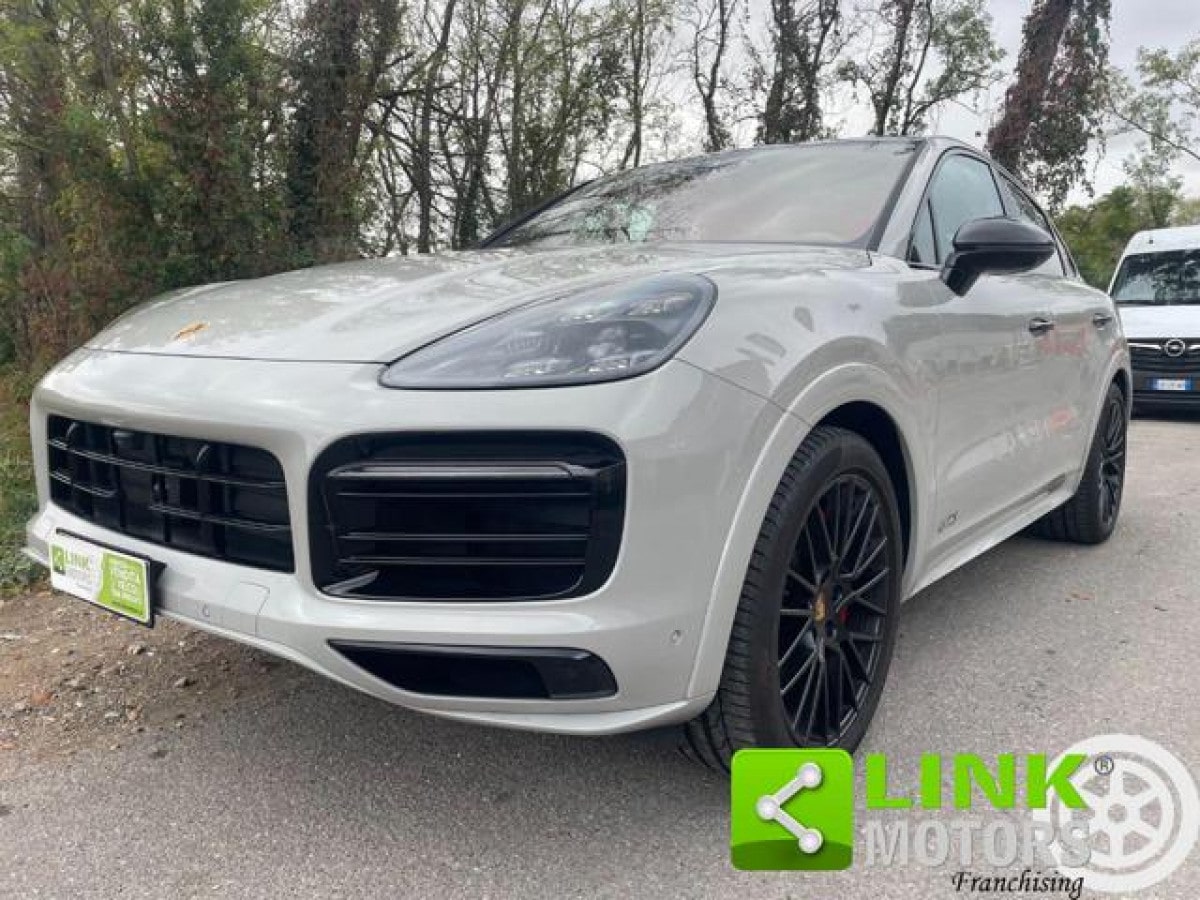 PORSCHE Cayenne 3ªs.'17--> Cayenne 4.0 GTS