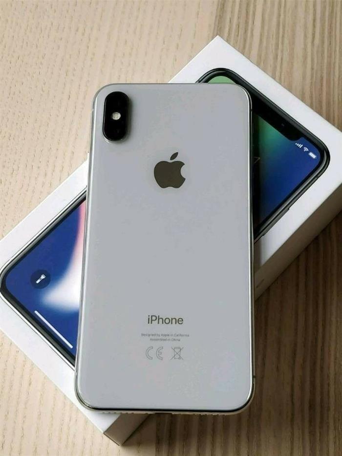 IPHONE X 64 GB