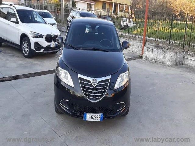 Lancia ypsilon 1.2 69 cv 5p. elefantino