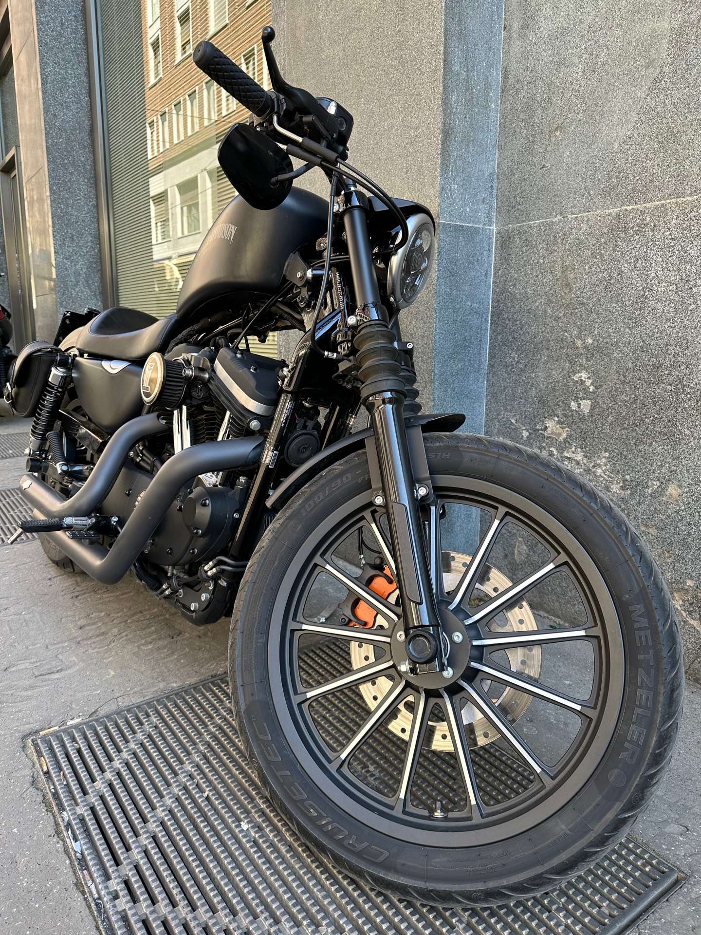 Harley-Davidson Iron 883iron