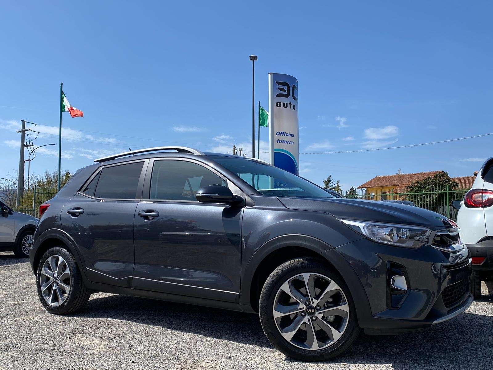 Kia Stonic1000 T-GDI VISION 100CV PDC VETRI SCURI CARPLAY