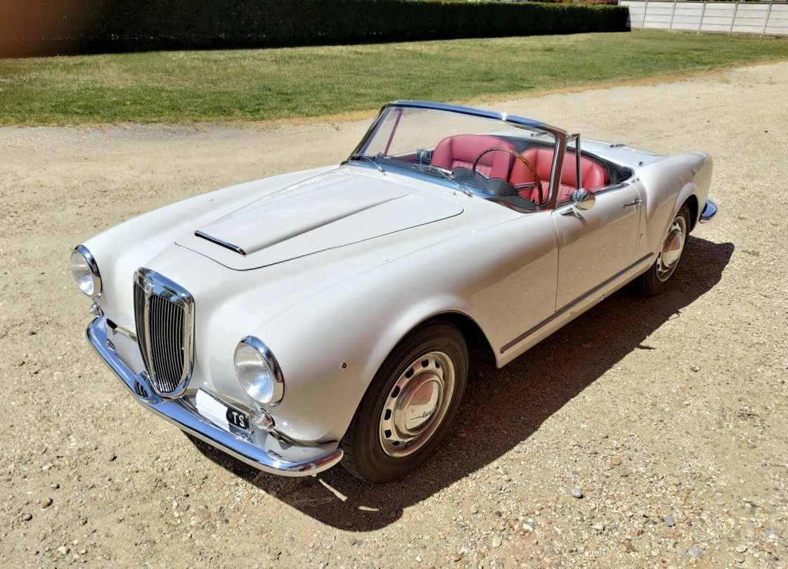 Lancia Aurelia B 24 Top Restored