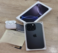 Apple iPhone 16 Pro 128GB costo 600 EUR , iPhone 16 Pro Max 256GB costo 700 EUR, iPhone 16 128GB costo 470 EUR , iPhone 16 Plus 128GB costo 500 EUR