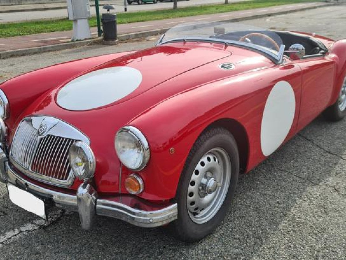 MG MGA TWIN CAM RACE