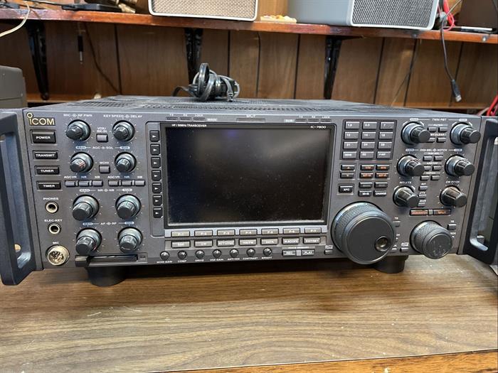 ICOM IC-7800 HF 50MHZ RICETRASMETTITORE