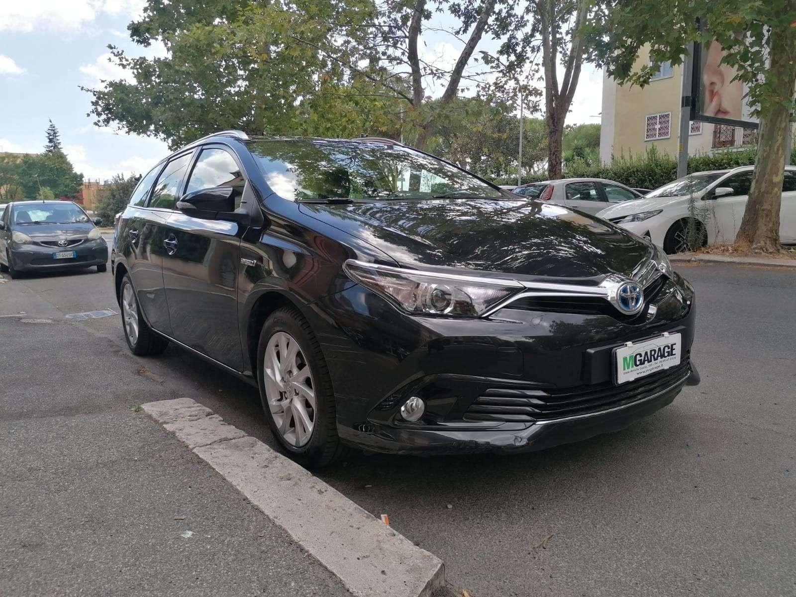 Toyota AurisTouring Sports 1.8 Hybrid Business