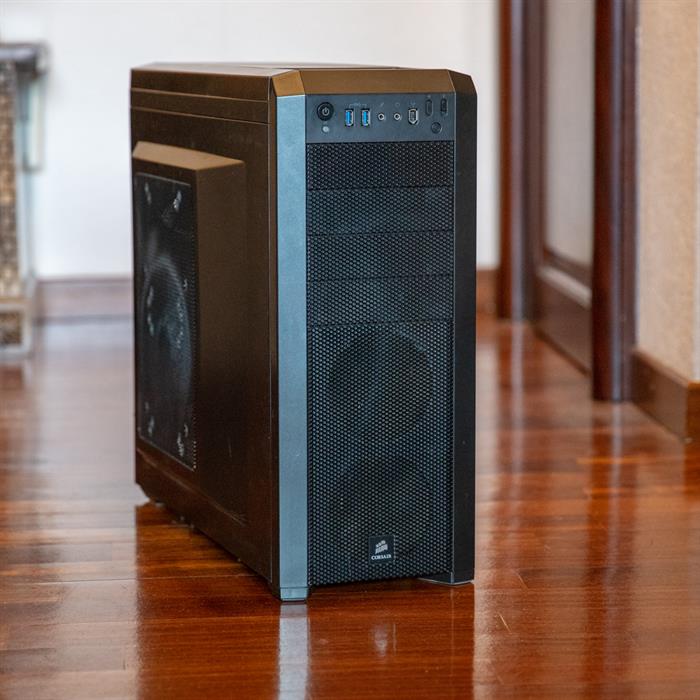 CASE CORSAIR CARBIDE 500R NERO