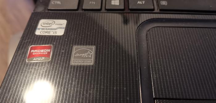 NOTEBOOK TOSHIBA SATELLITE L850