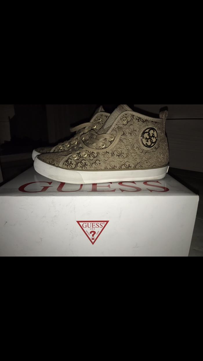 SCARPE GUESS