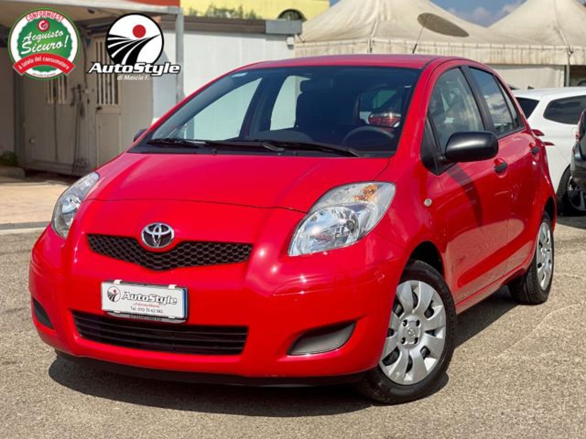 TOYOTA Yaris 2ª serie Yaris 1.0 5 porte