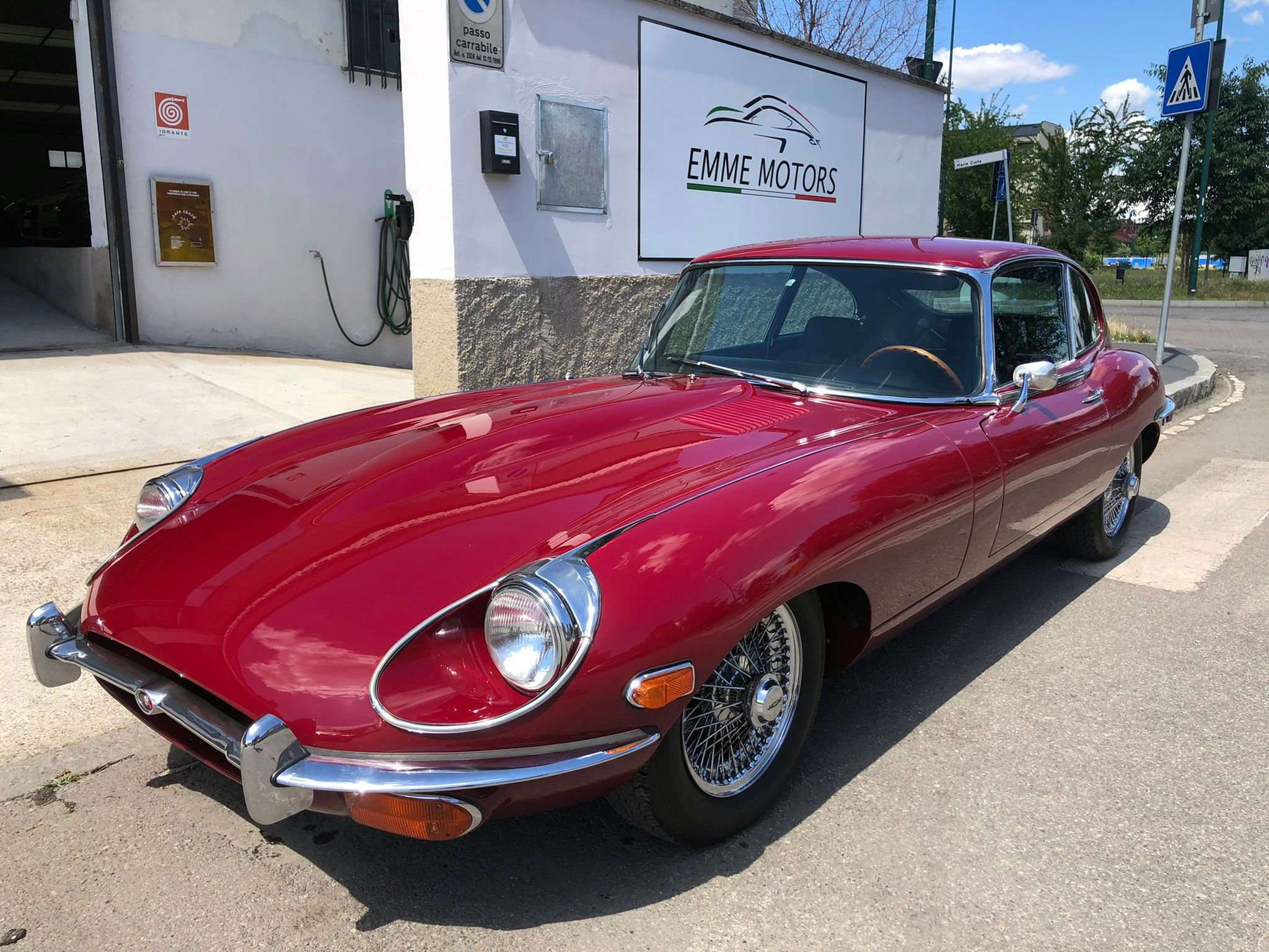 Jaguar E-Type2+2 4.2 2° SERIE – ARIA CONDIZIONATA