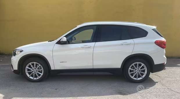 BMW X1X1 sdrive18d Advantage auto