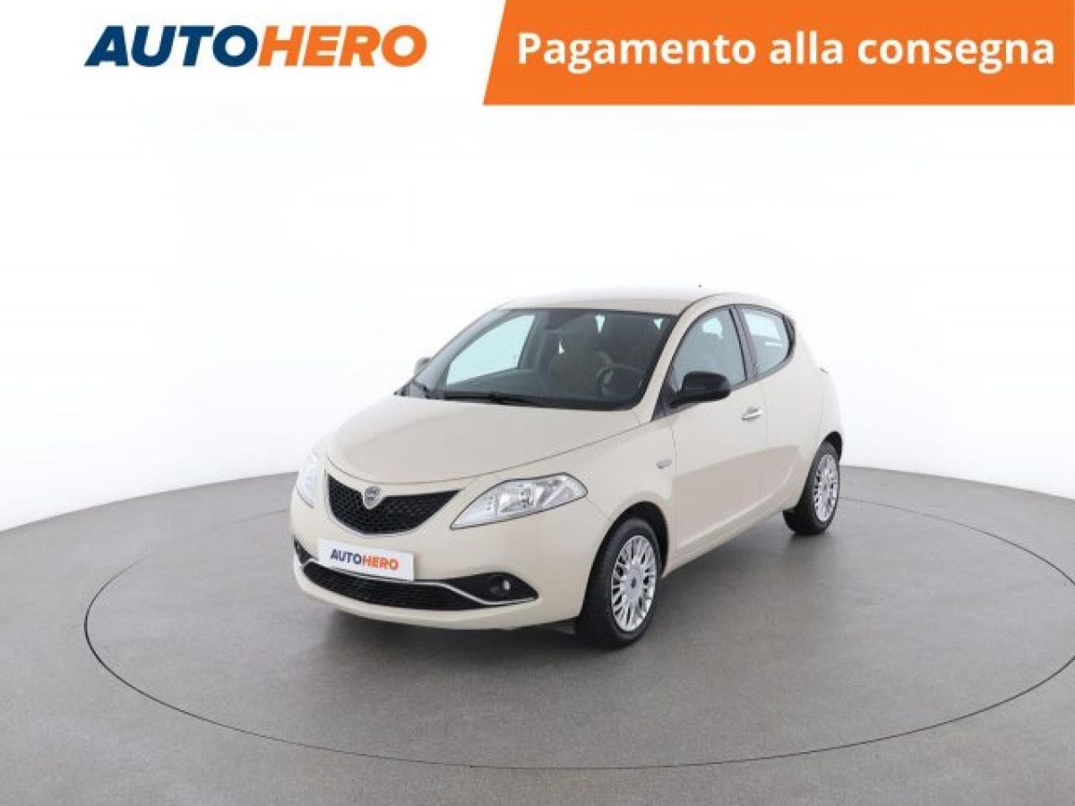 LANCIA Ypsilon 3ª serie Ypsilon 1.2 69 CV 5 porte Gold