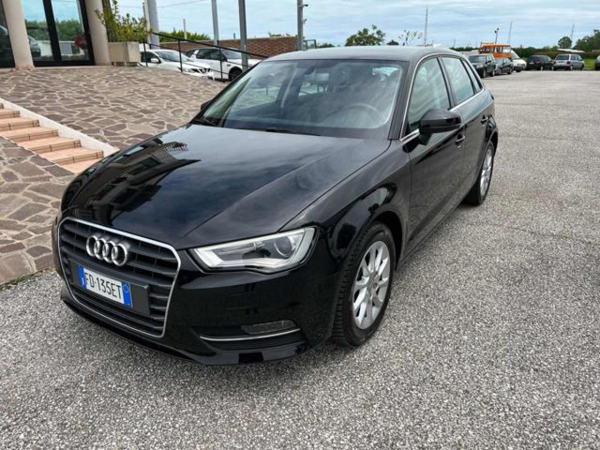 AUDI A3 3ª serie A3 SPB 1.6 TDI clean diesel Business