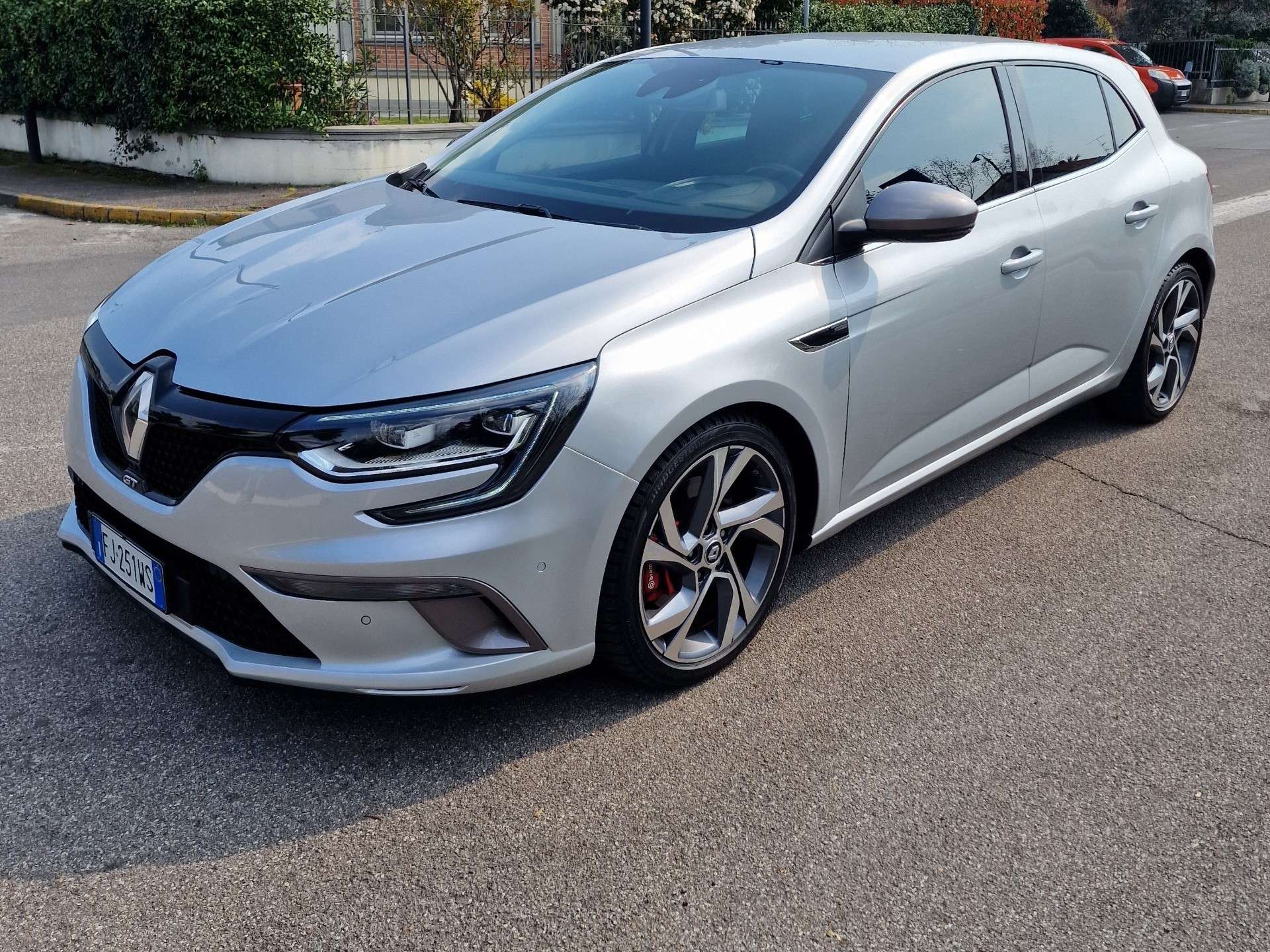 Renault Megane1.6 tce Gt 205cv edc