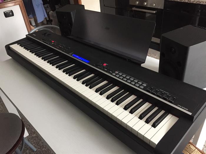 YAMAHA CP4