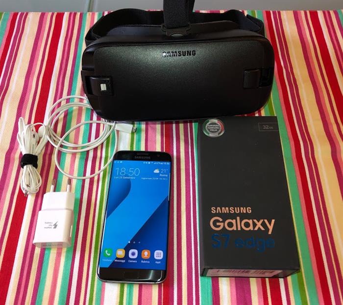 SAMSUNG GALAXY S7 EDGE 32 GB GEAR VR2