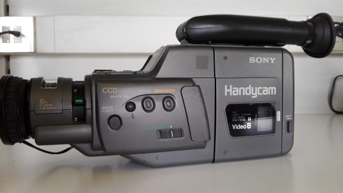 VIDEOCAMERA SONY CCD F250E