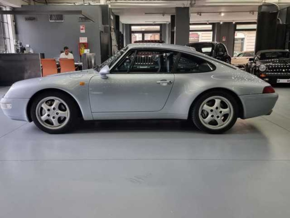 PORSCHE 911 (993) 911 Carrera 4 cat Coupé