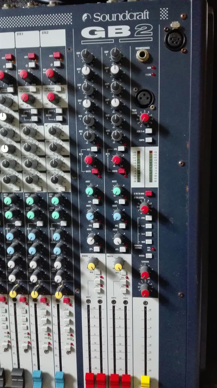 MIXER SOUNDCRAFT GB2