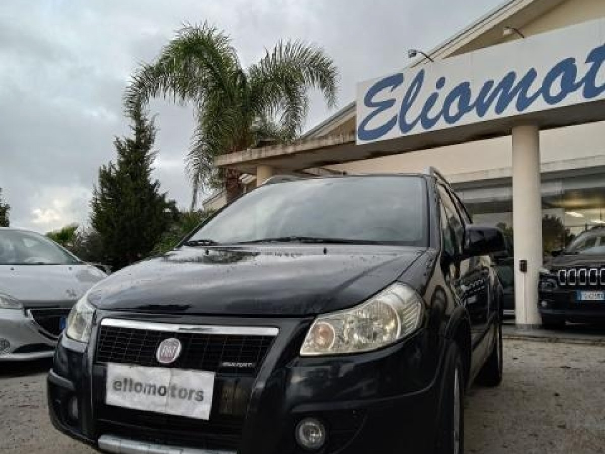 FIAT Sedici 1.9 MJT 4x4 Emotion