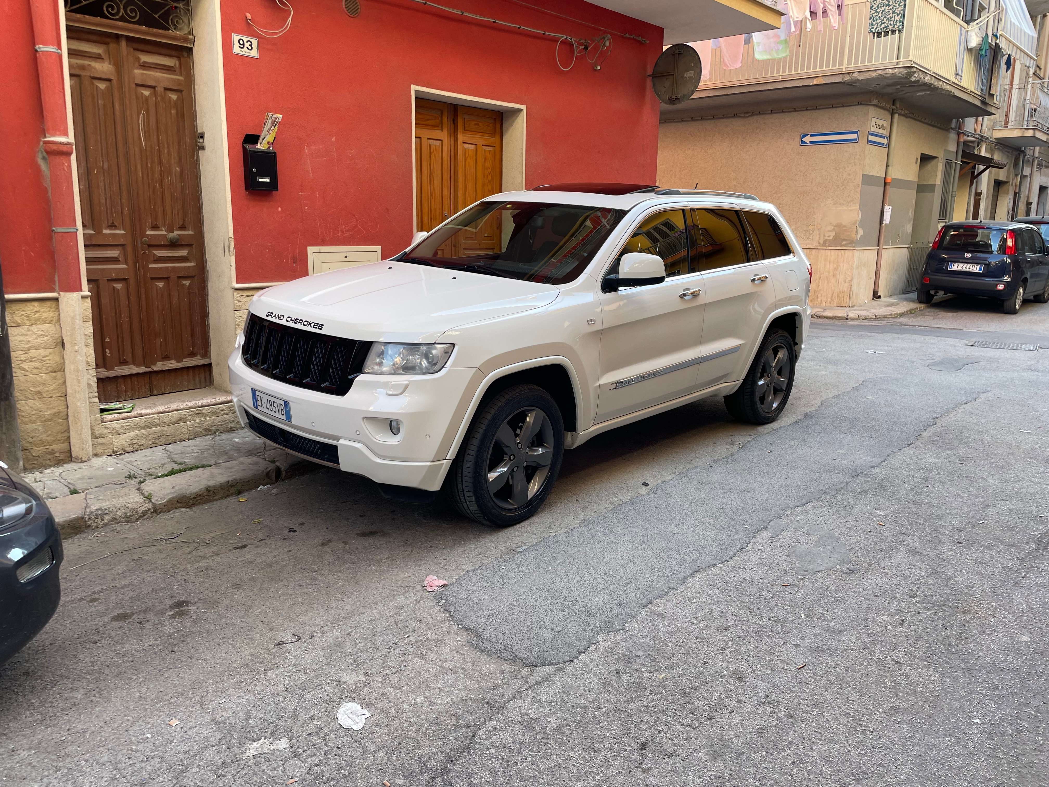 Jeep Grand CherokeeGrand Cherokee IV 2011 3.0 crd Overland auto