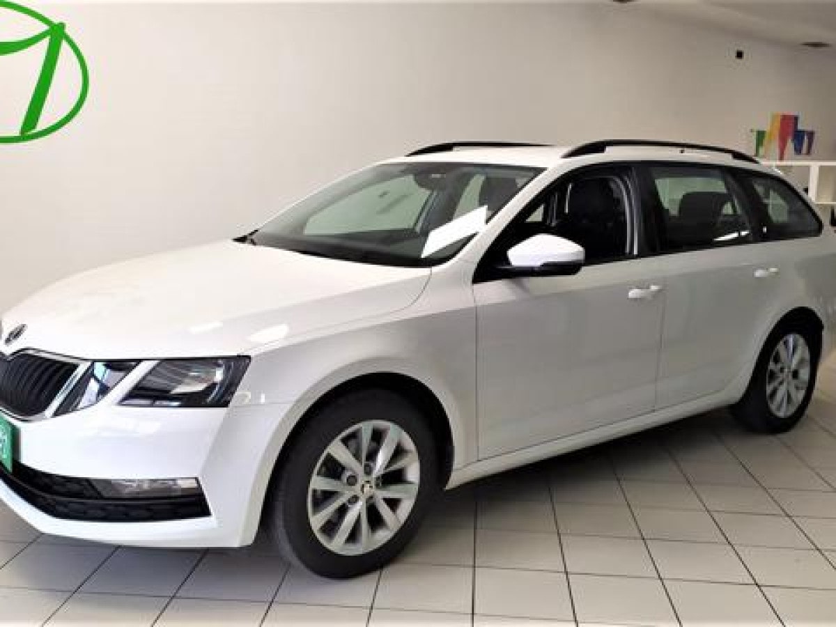 SKODA Octavia 3ª serie Octavia 1.6 TDI SCR 115 CV Wagon Executive