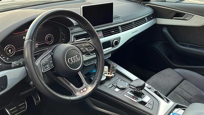 AUDI A4 AVANT 40 2.0 TDI QUATTRO S-LINE - FALVATERRA (FR)