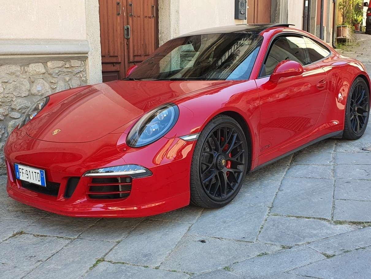 Porsche 911Coupe 3.8 Carrera GTS pdk