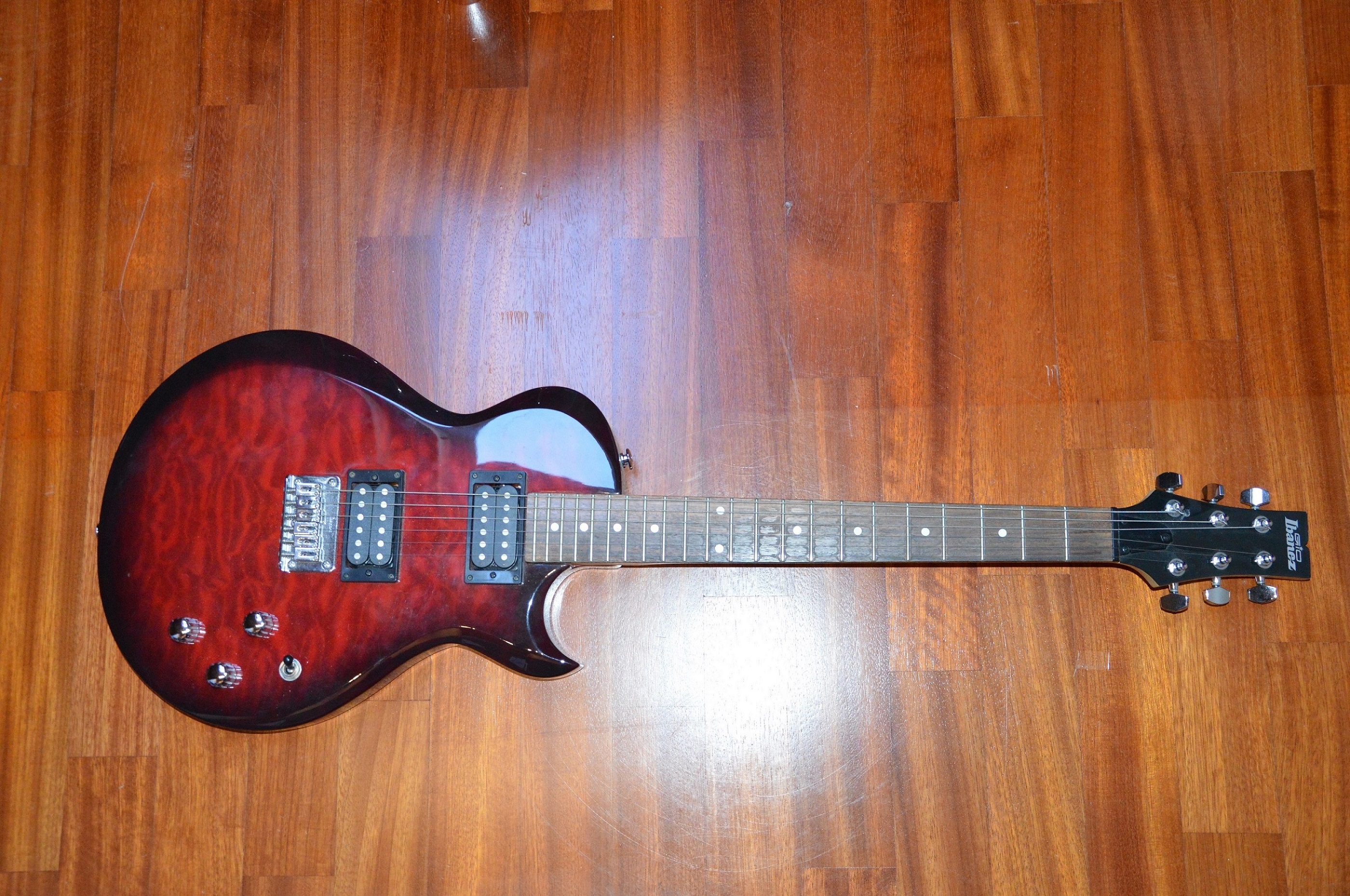 IBANEZ GIO