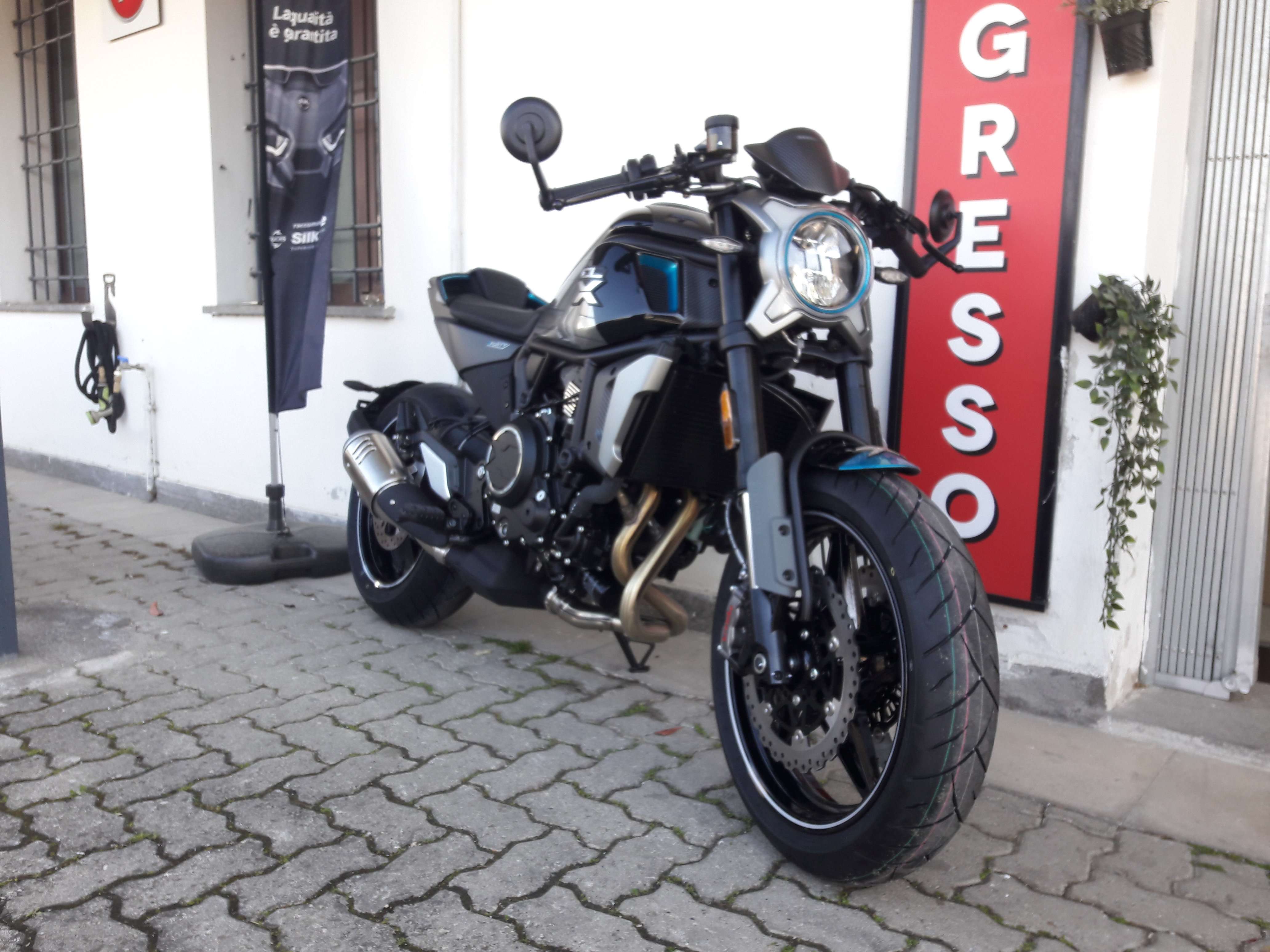 CF Moto 700 CL-XCLX 700 SPORT VELOCITY GREY