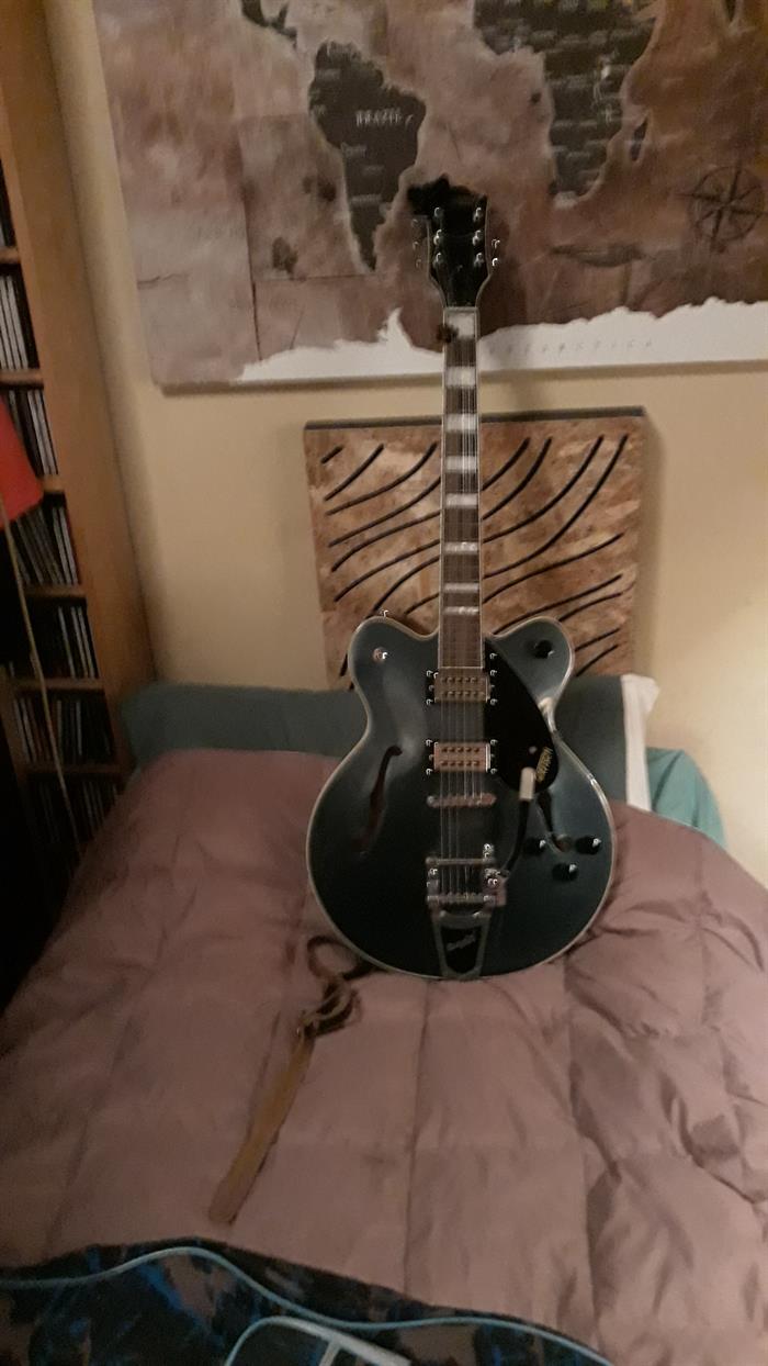 GRETSCH G2622T STREAMLINER