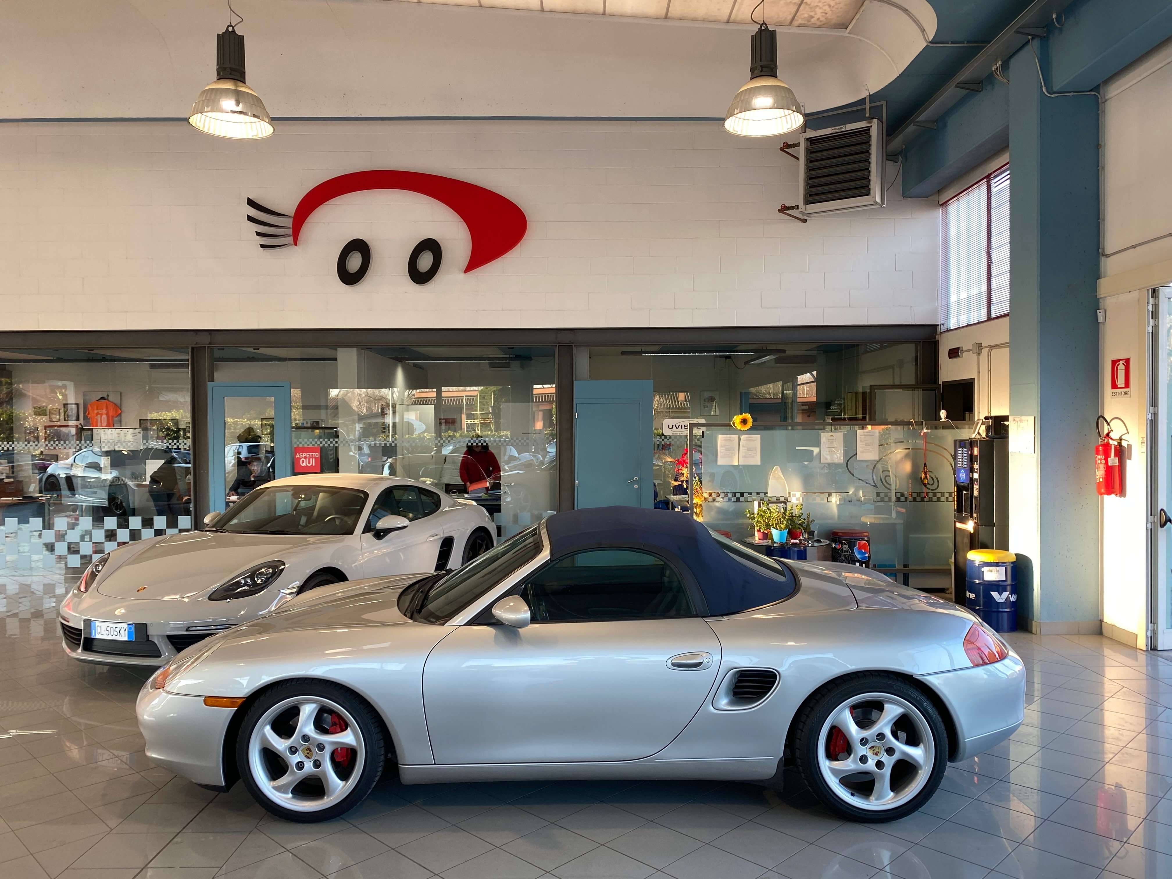 Porsche BoxsterBoxster 2.5 c/clima -- Asi